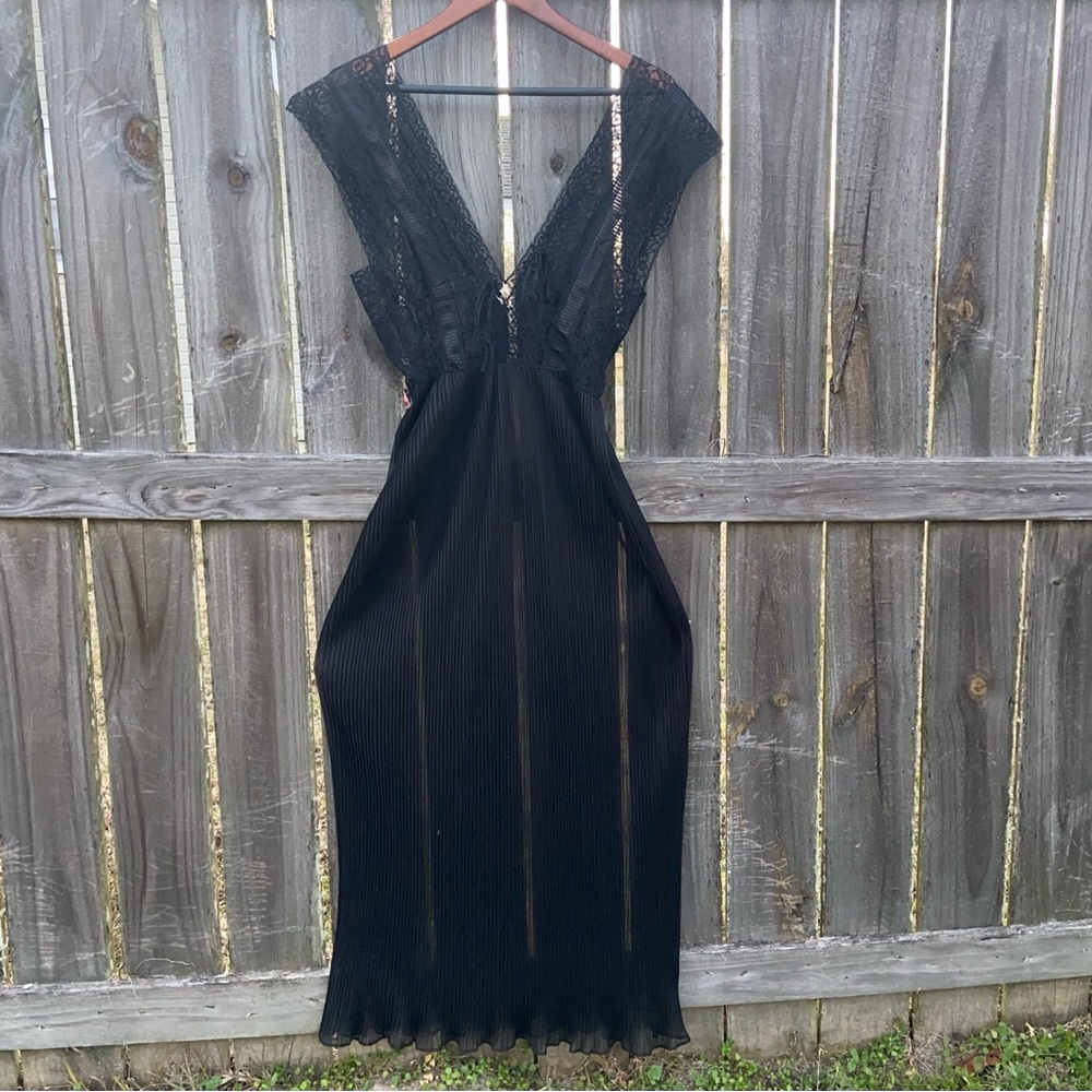 Vintage Myra Joy Nightgown Negligee 1950’s Sheer Plea… - Gem